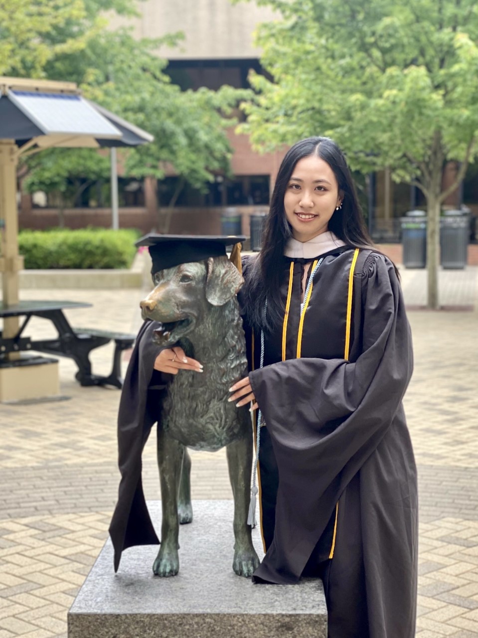 Meet Ms. Tung: OM’s Newest Math Teacher! – The Scroll